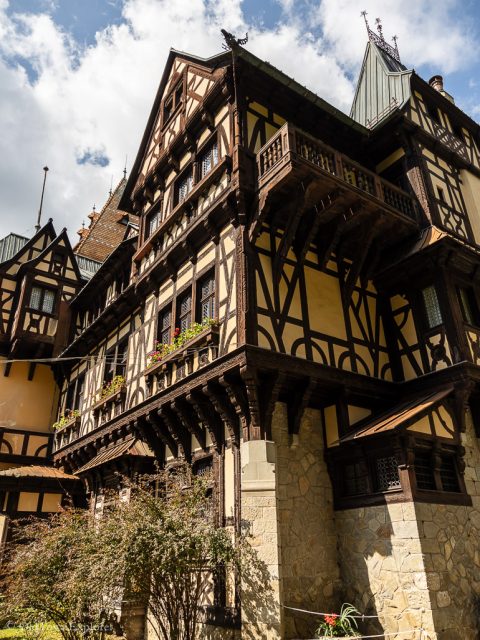 Explore Pelisor Castle | Old Town Explorer
