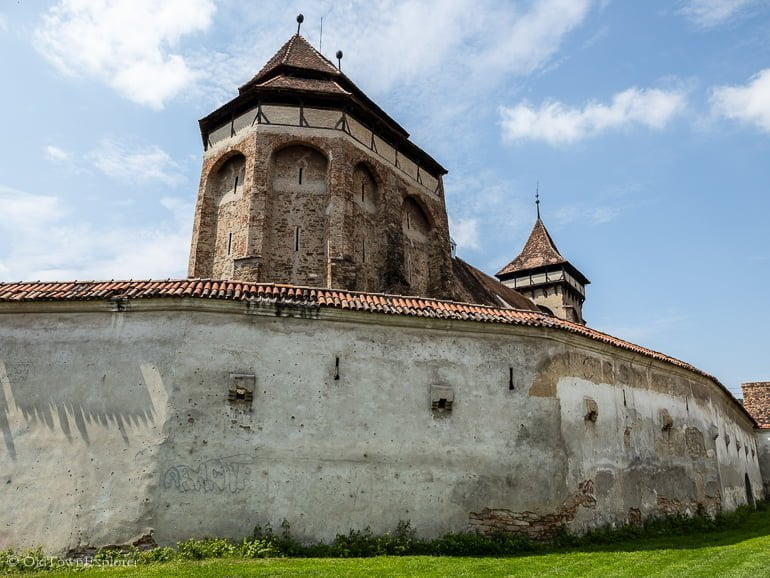 Explore Valea Viilor Fortified Church | Old Town Explorer