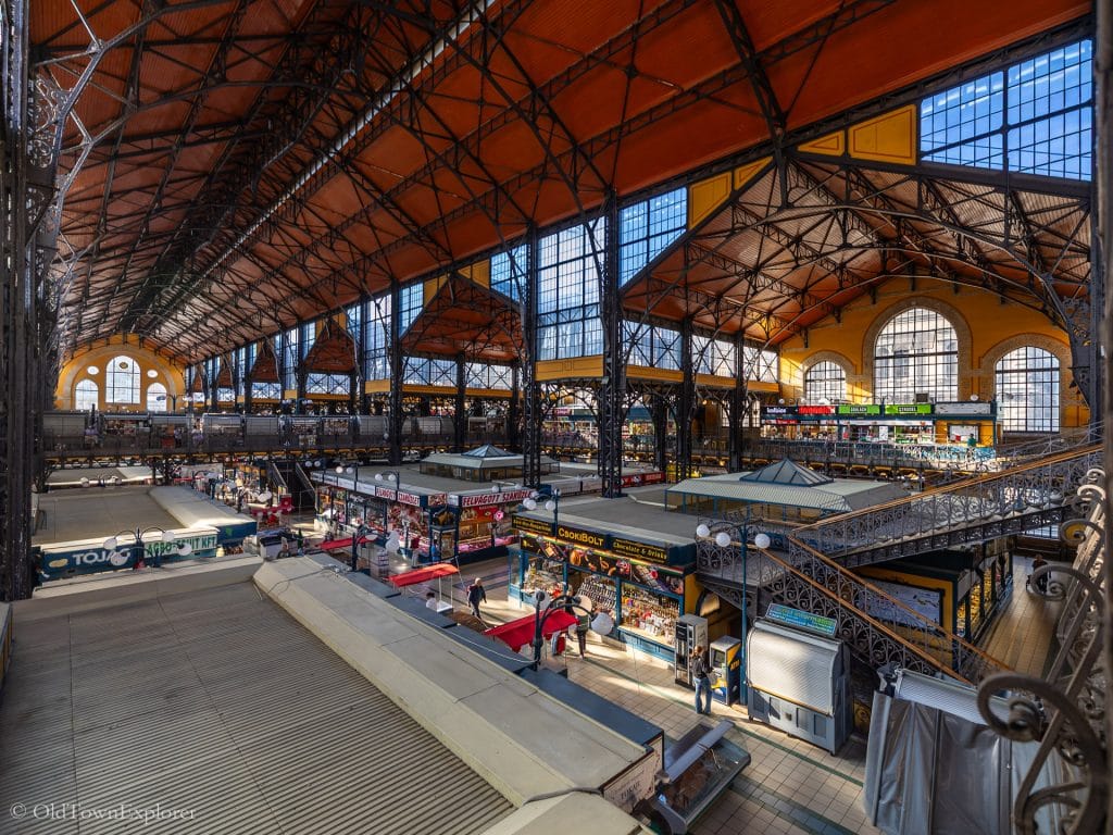 Explore Budapest Food: Restaurants & More | Old Town Explorer