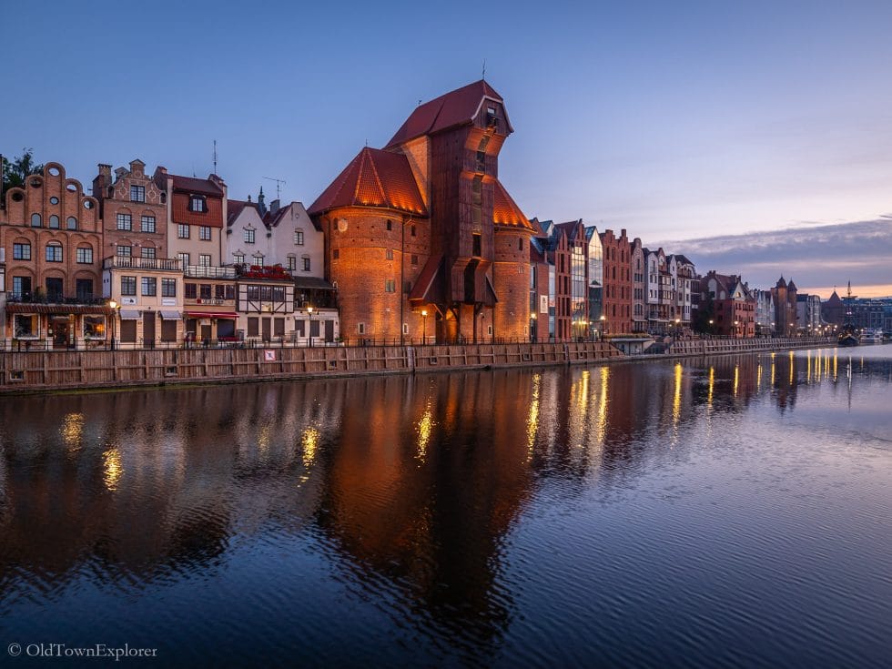 Explore Gdansk Architecture: Churches & More | Old Town Explorer